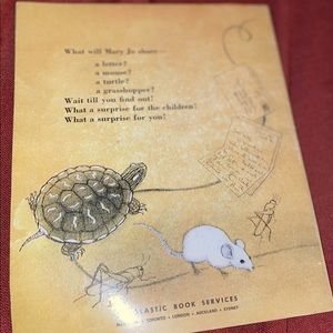 Other | Antique Collectible Vintage Childrens Book What Mary Jo Knows ...